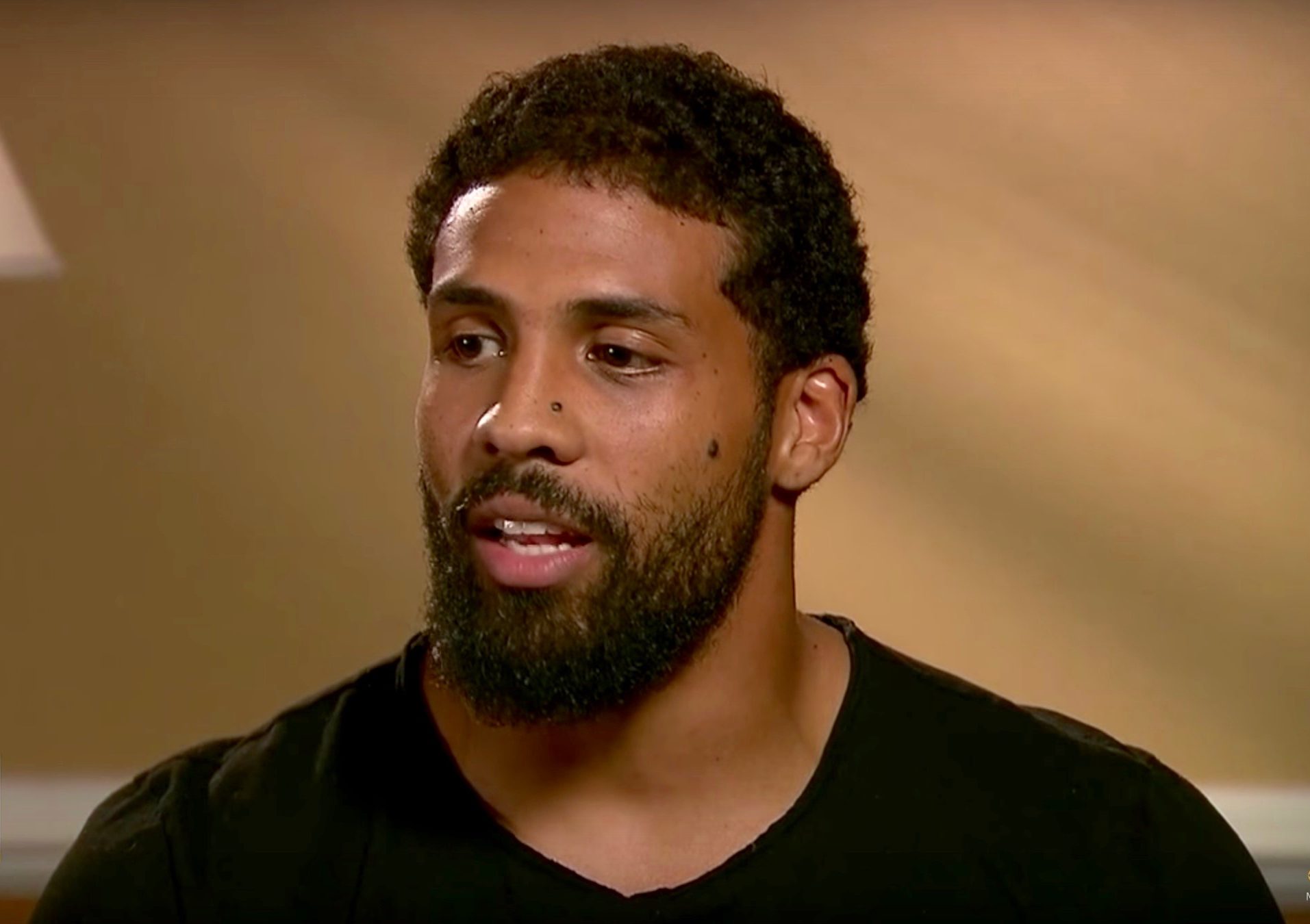 Retired NFL Player Arian Foster Posts Hilarious Series of Tweets About ...