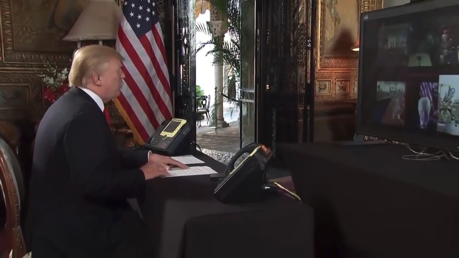 Trump Promises Christmas Speech to Service Members