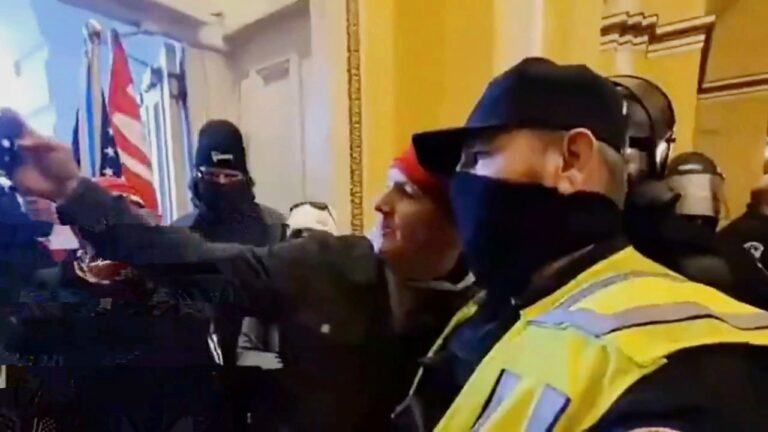 ‘Selfie Cop’ and 5 Other Capitol Police Suspended as 29 Others Are ...