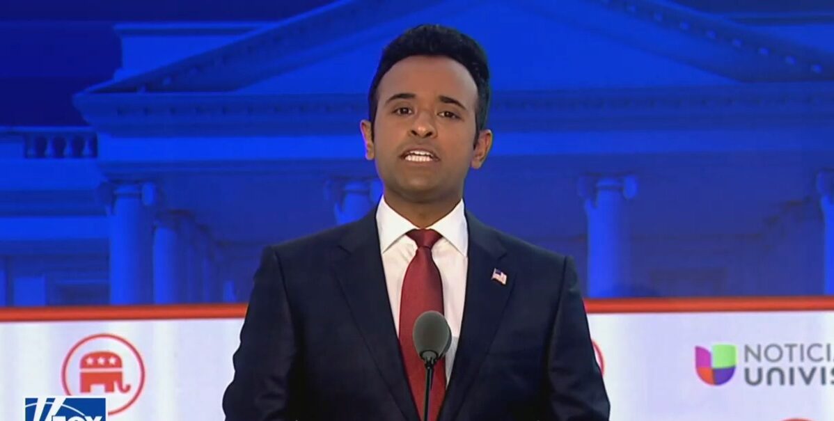 Steve Bannon’s CFO Calls On MAGA to Drop Vivek Ramaswamy