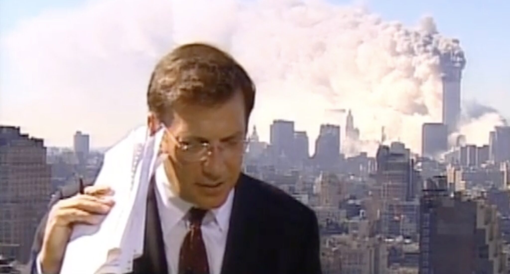 Aaron Brown, Who Covered 9/11 On His First Day at CNN, Dies