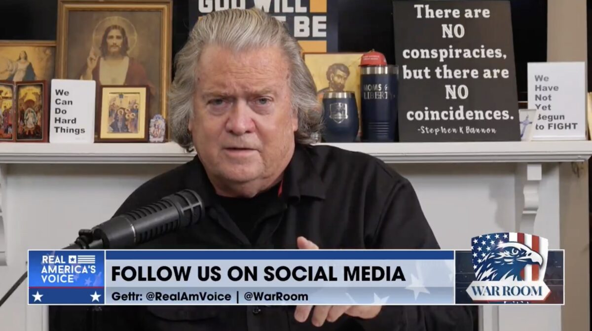 Bannon Vows to Denaturalize Mamdani, Slams Mark Levin