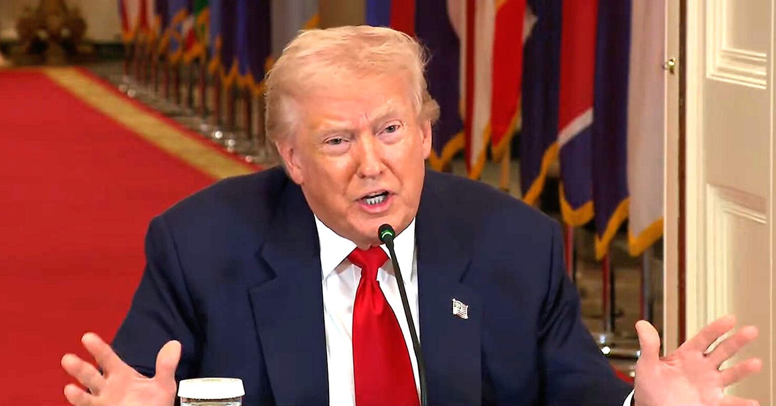 Trump Cheers Iran Apology — Makes New Threat of Destruction